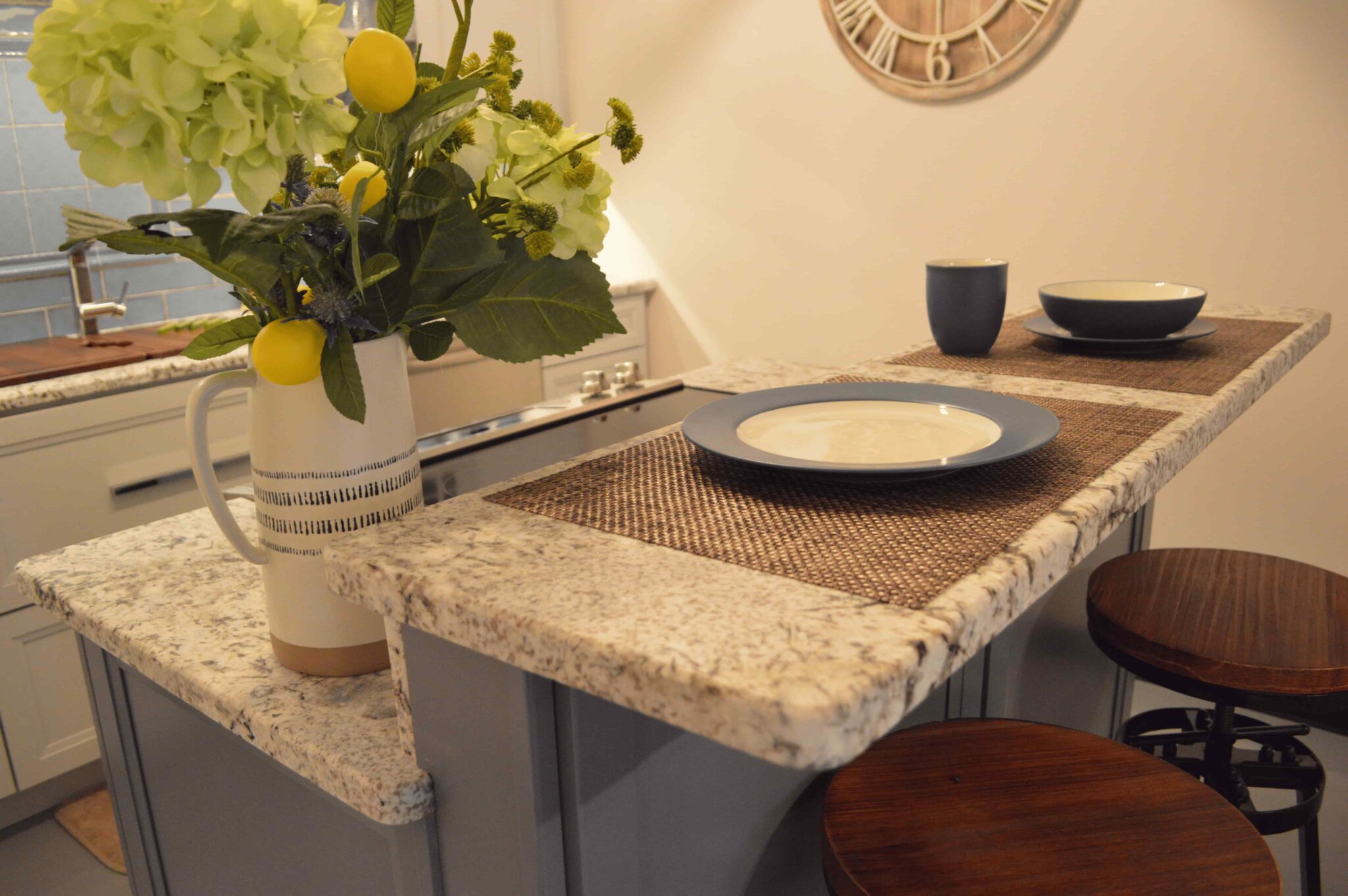 A countertop overhang is a part of the countertop that extends past the ...